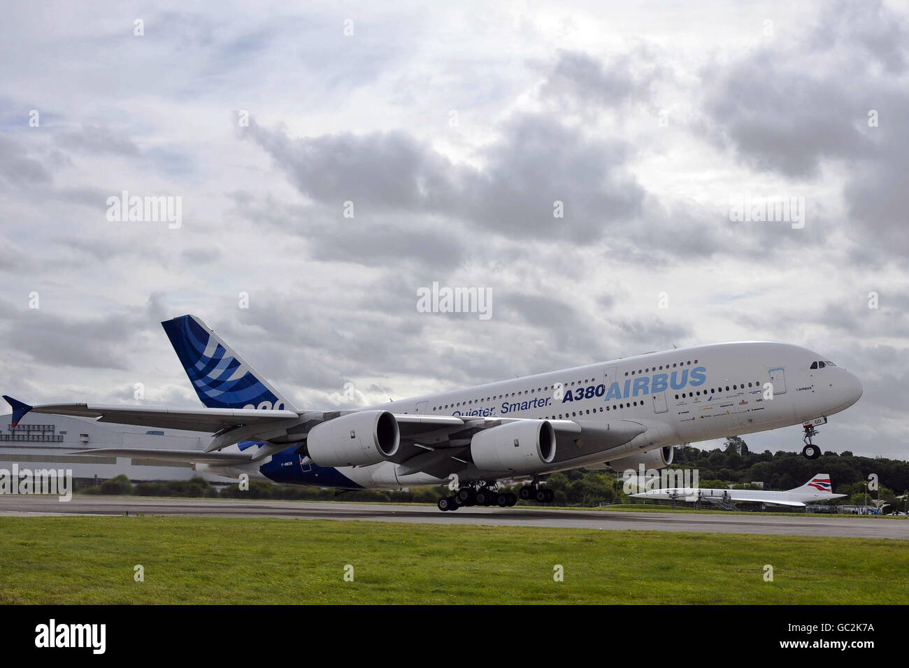 Airbus a380 after take hi-res stock photography and images - Alamy