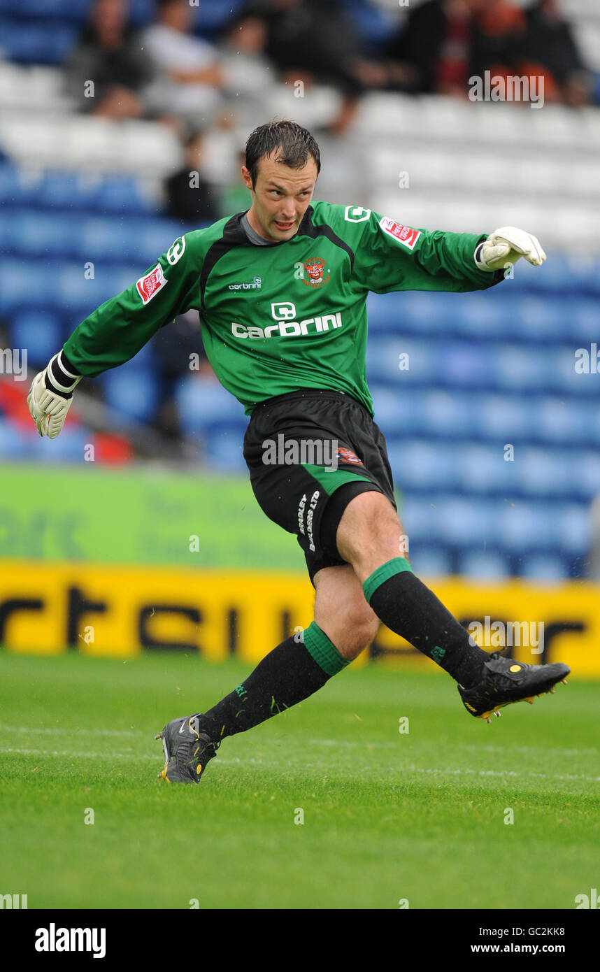 Blackpool goalkeeper paul rachubka hi-res stock photography and images ...