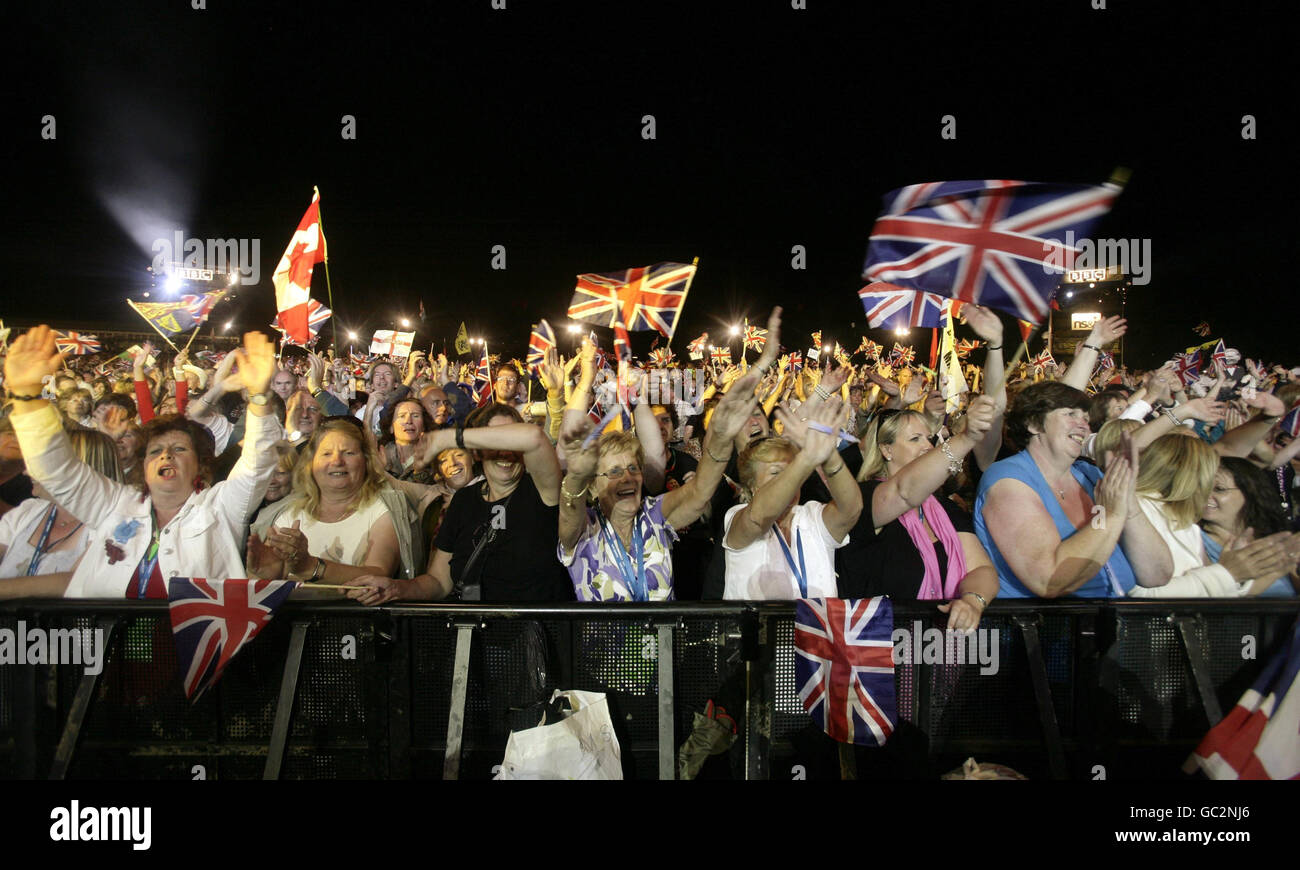 Proms in the park flags hi-res stock photography and images - Alamy