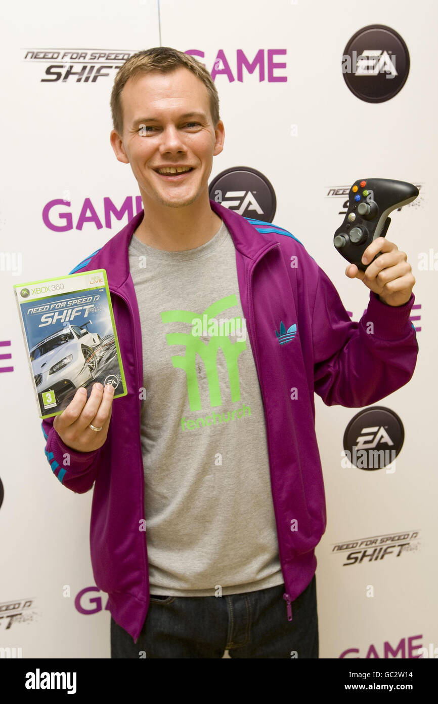 Need for speed game hi-res stock photography and images - Alamy