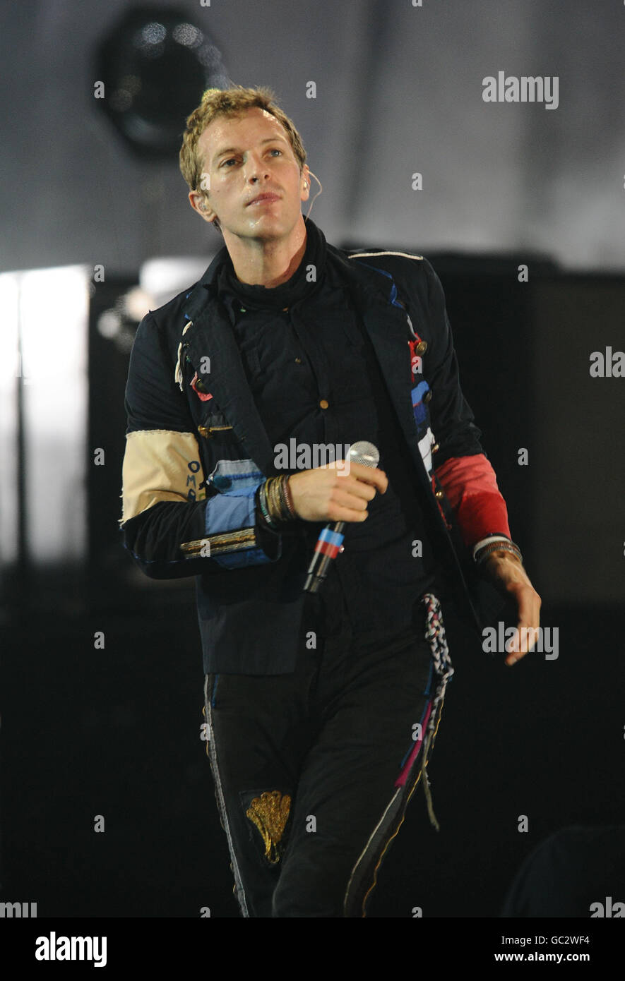 Coldplay at Wembley Stadium Stock Photo - Alamy