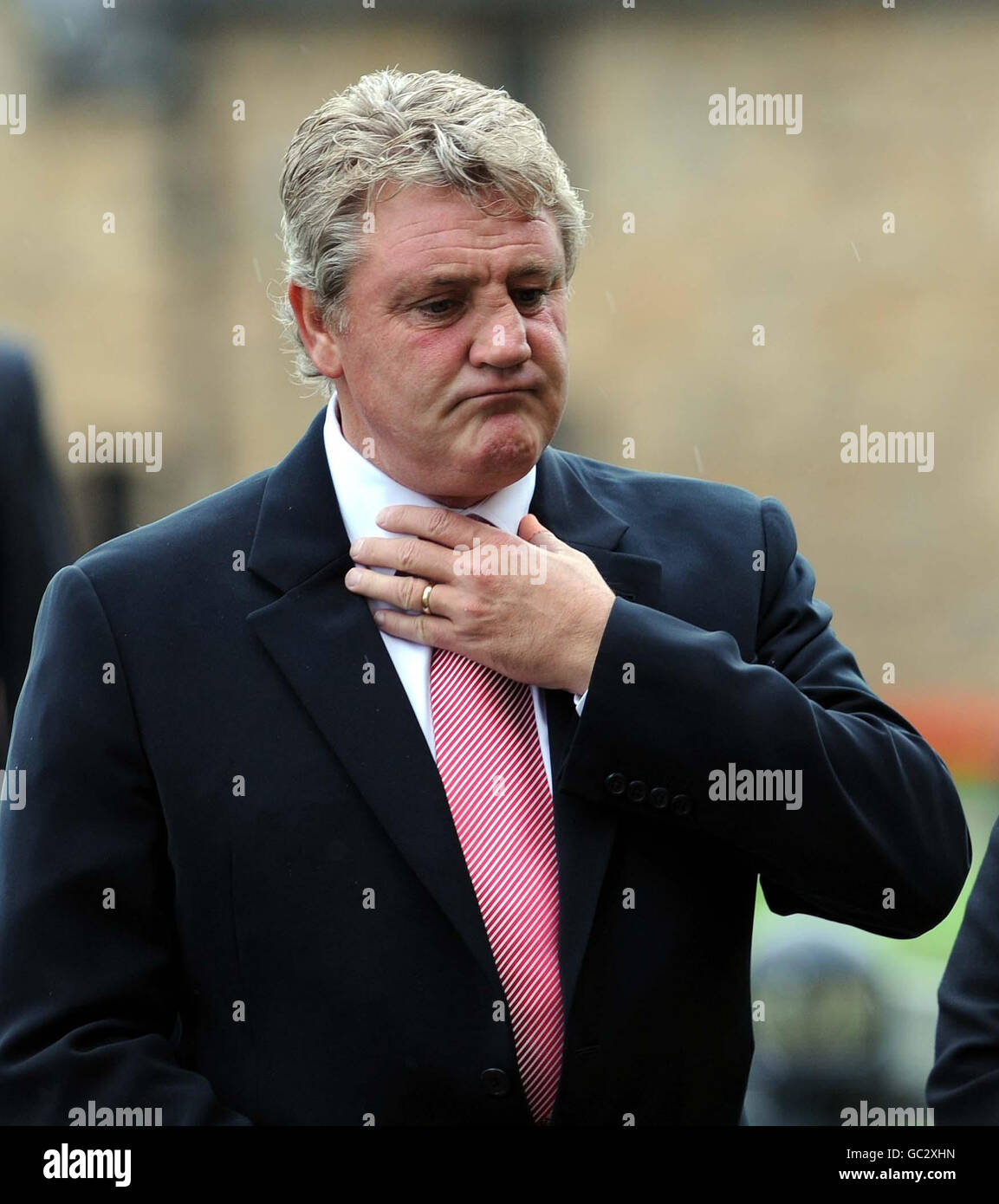 Steve bruce england player hi-res stock photography and images - Alamy