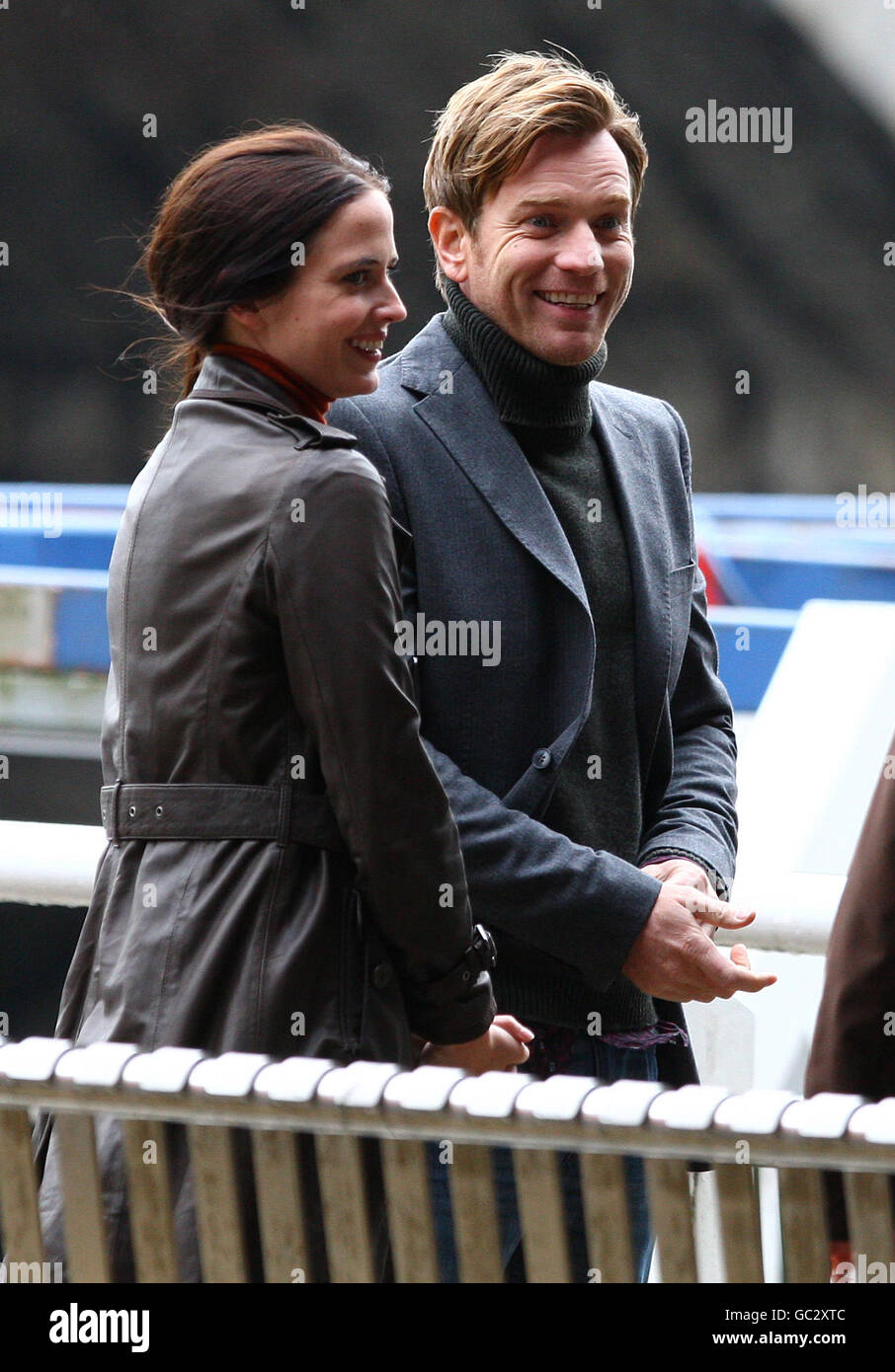 Actors Ewan McGregor and Eva Green during the filming of "The Last Word ...