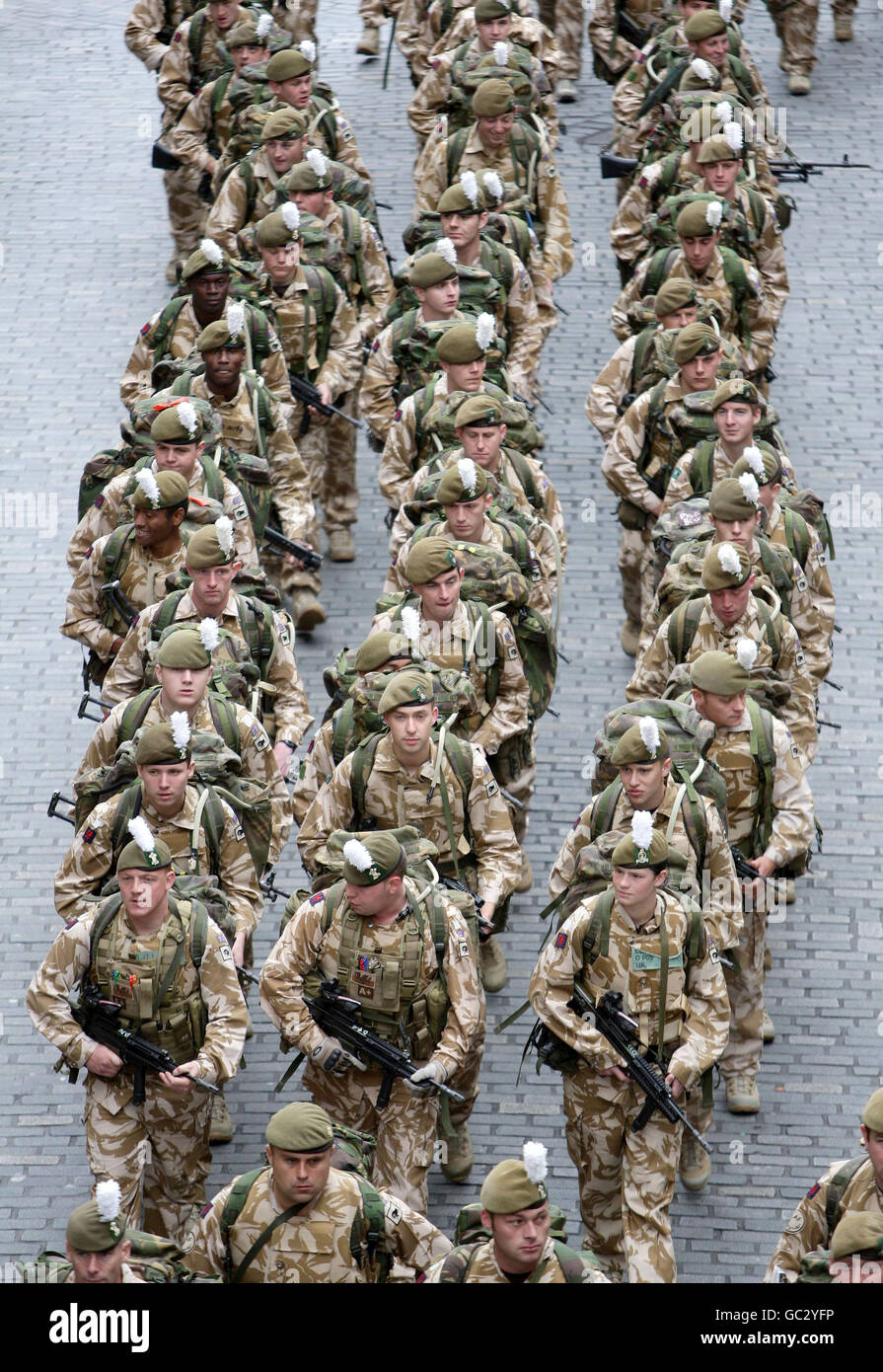 Soldiers of 1st Battalion The Royal Welsh parade through Chester City ...