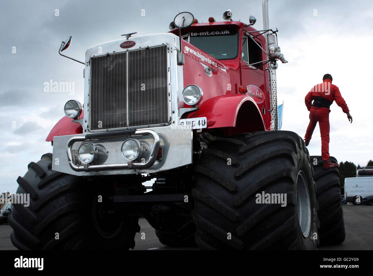 Seven machines hi-res stock photography and images - Alamy