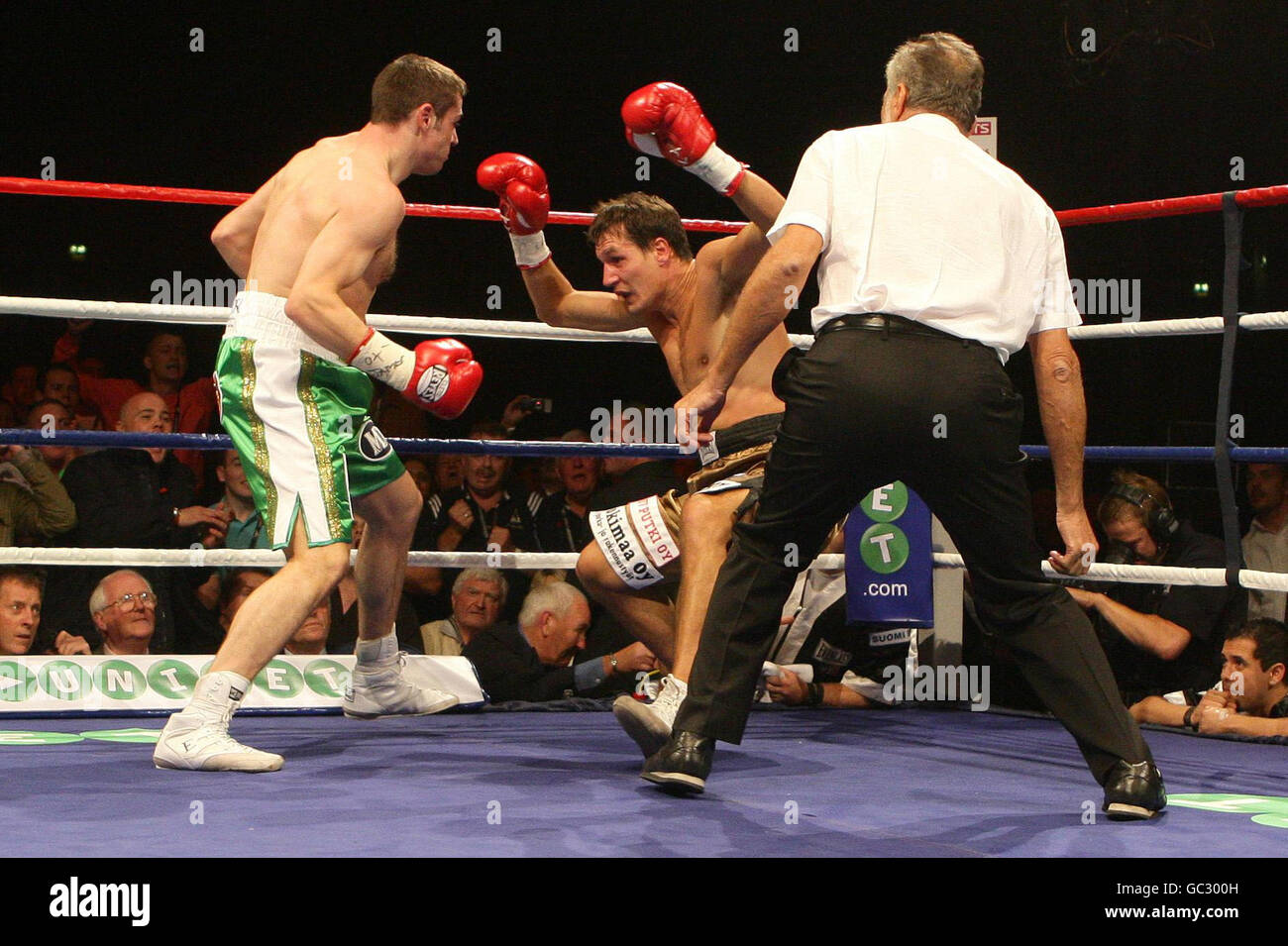 Boxing - European Middleweight Title Fight - Matthew Macklin v Amin ...
