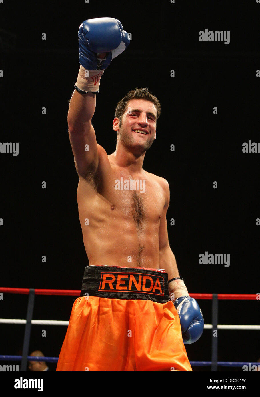 Cello renda hi-res stock photography and images - Alamy