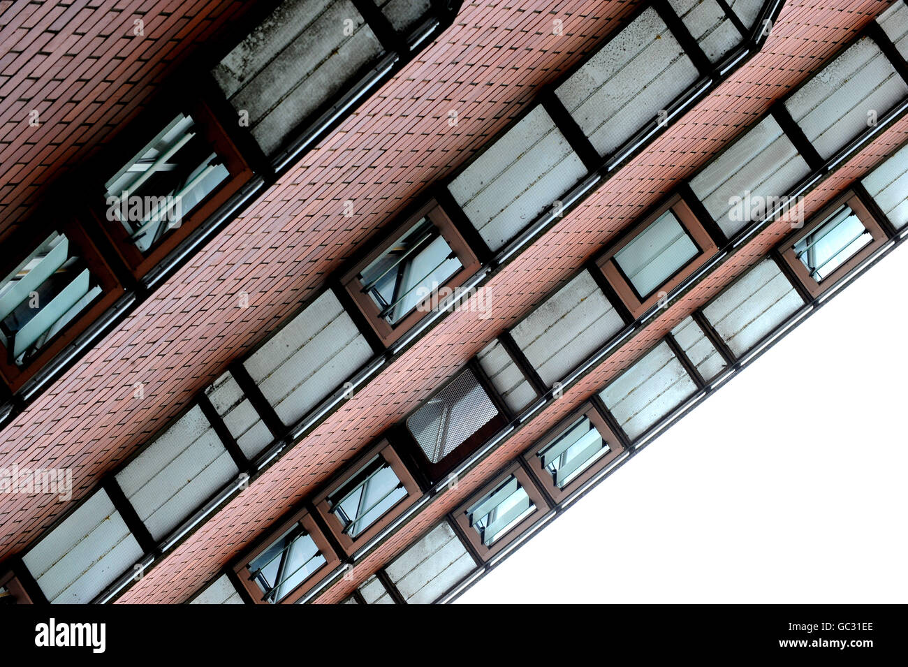 The Engineering Building at Leicester University, designed by ...