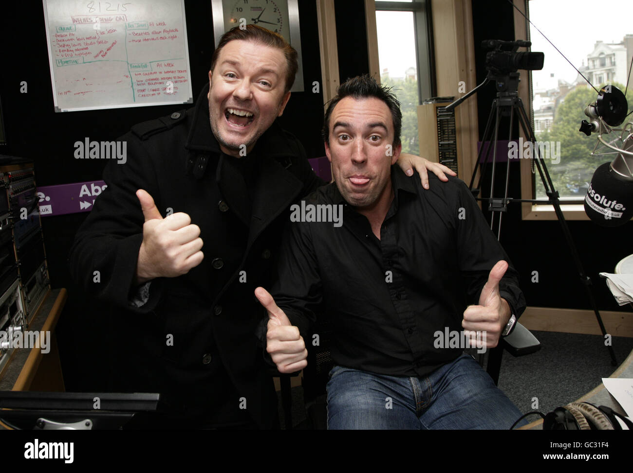 Former radio disc jockey hi-res stock photography and images - Alamy