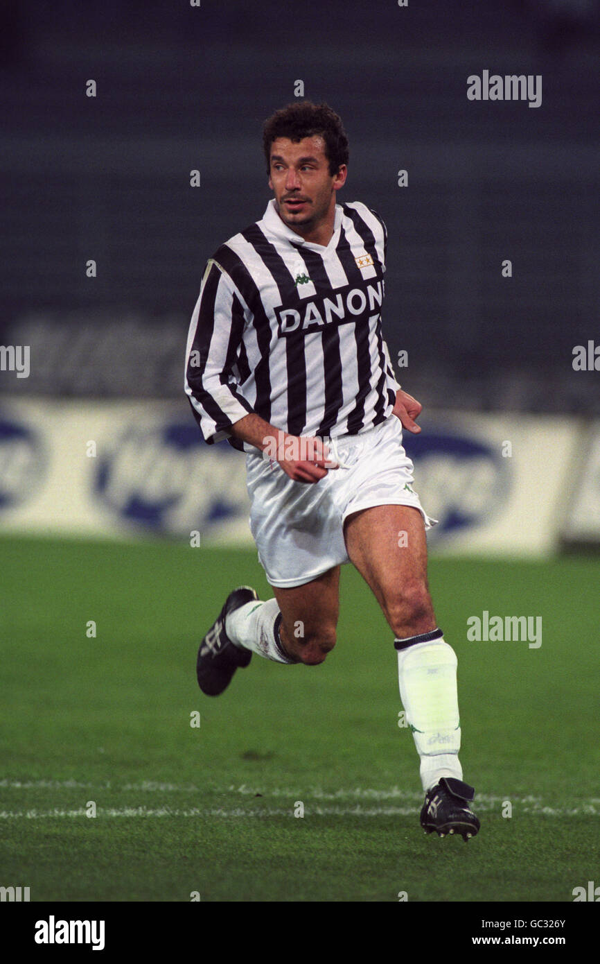 Sport football gianluca vialli hi-res stock photography and images - Alamy