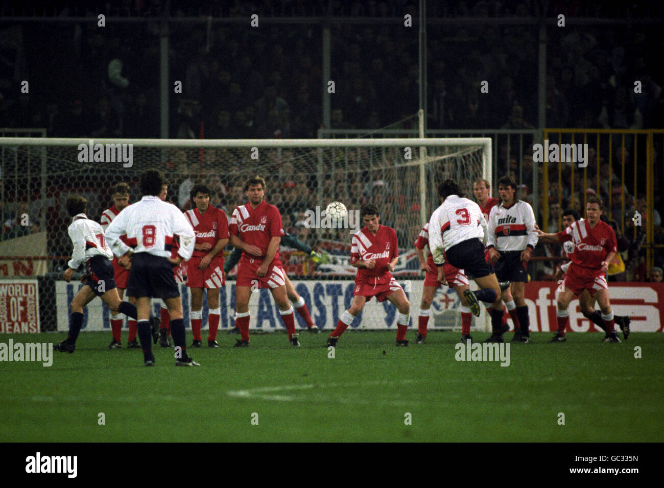 Soccer - UEFA Cup - Fourth Round - 1st Leg - Genoa v Liverpool Stock ...