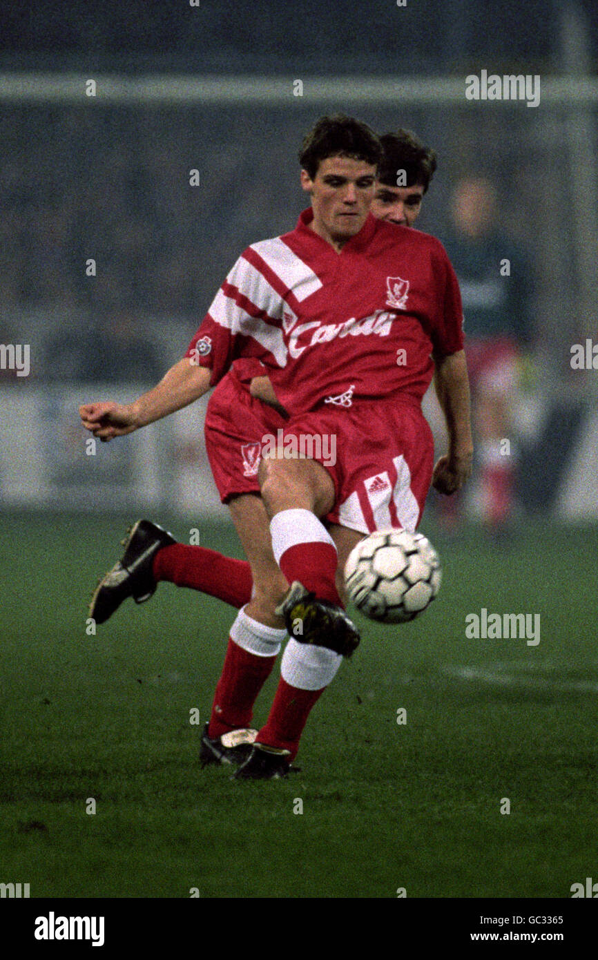 Soccer - UEFA Cup - Fourth Round - 1st Leg - Genoa v Liverpool ...