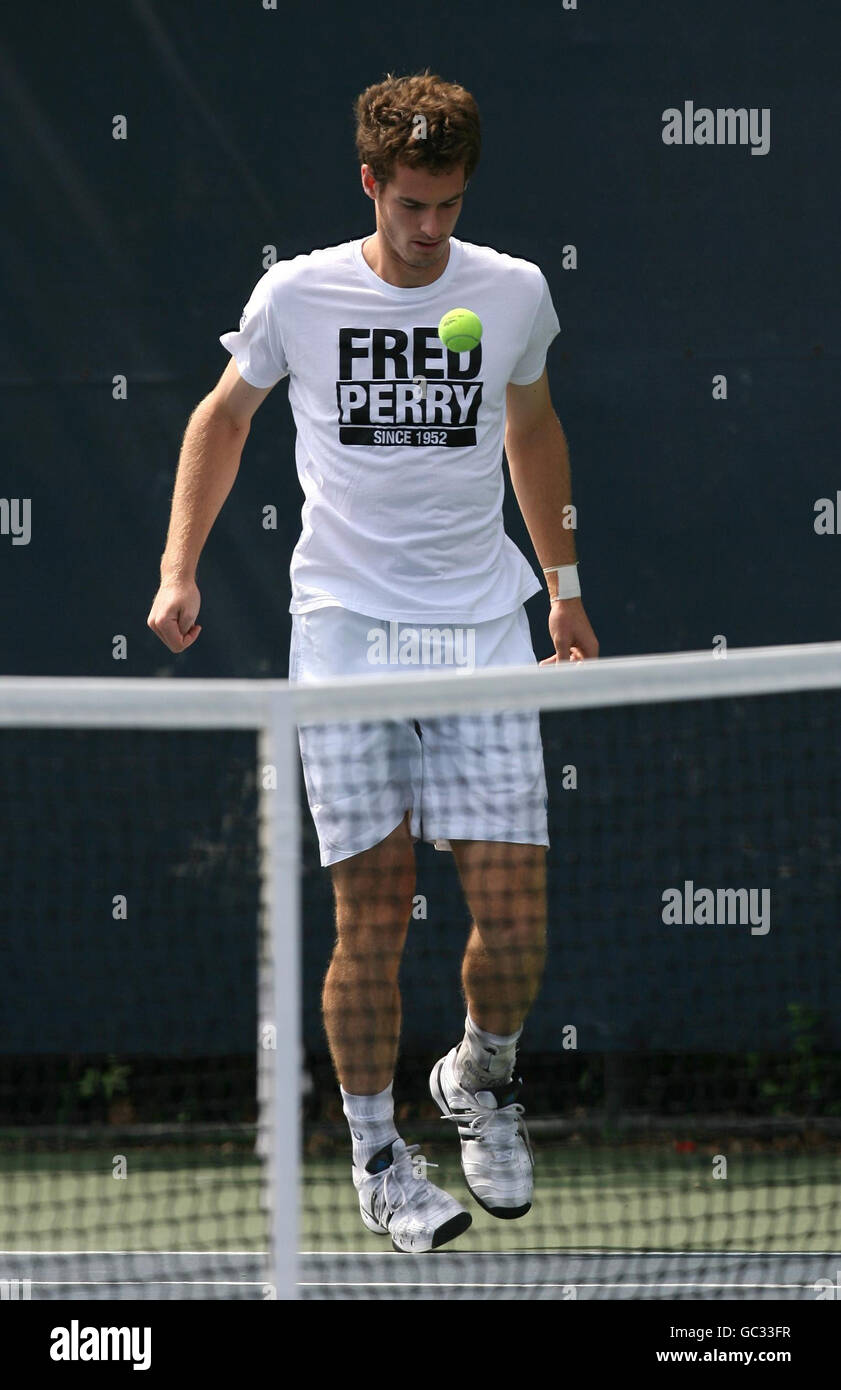 Us open practice courts hi-res stock photography and images - Alamy