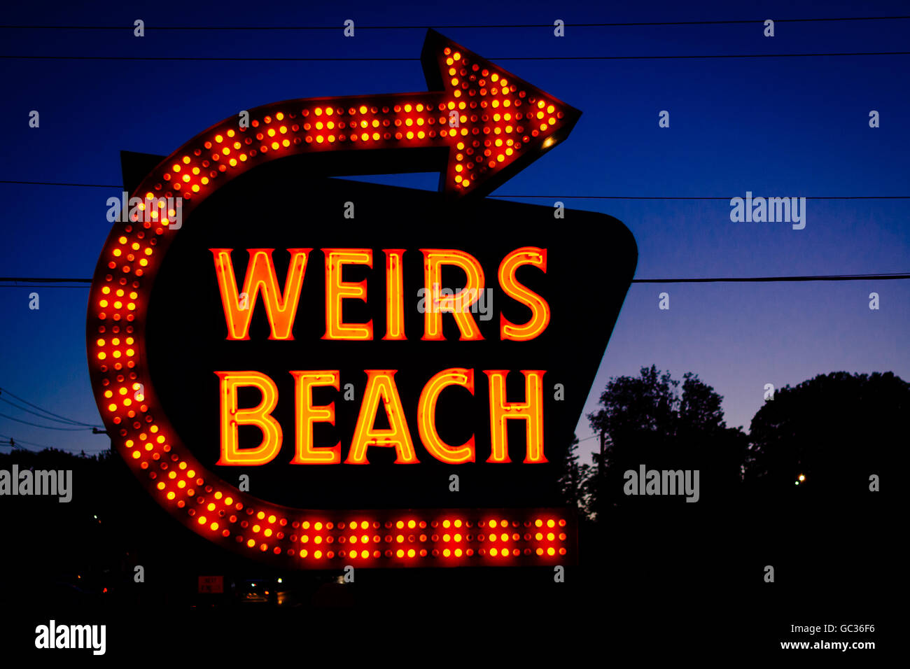 Weirs beach hi-res stock photography and images - Alamy