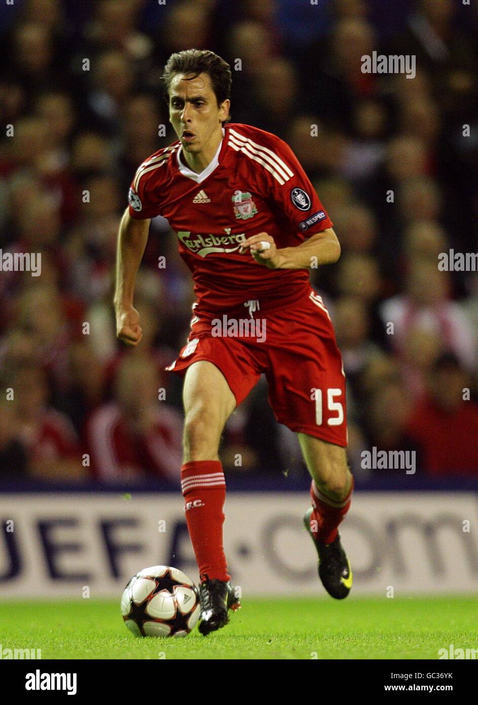 Anfield yossi benayoun hi-res stock photography and images - Alamy