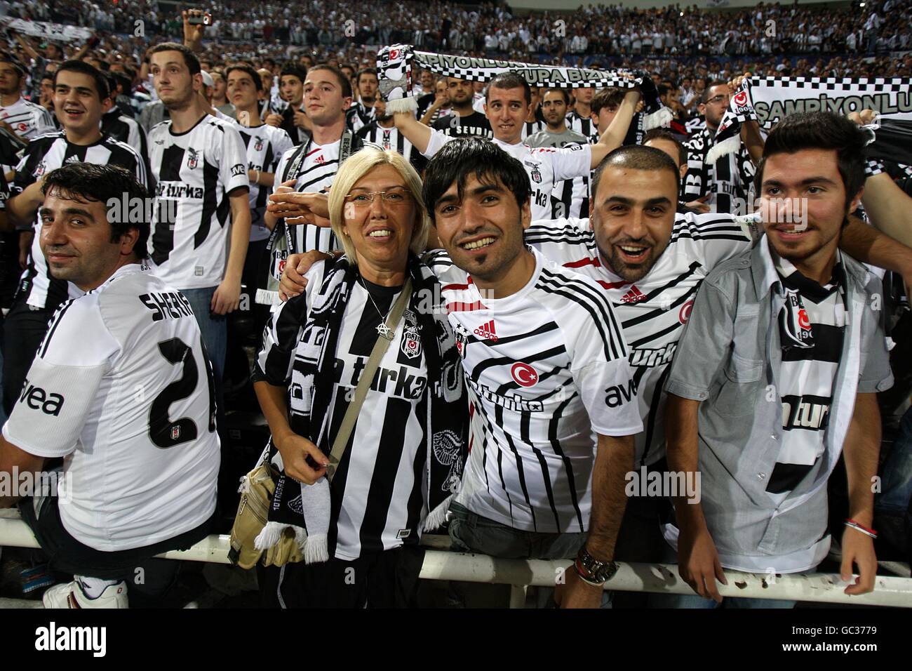 Besiktas fans in the stands hi-res stock photography and images - Alamy
