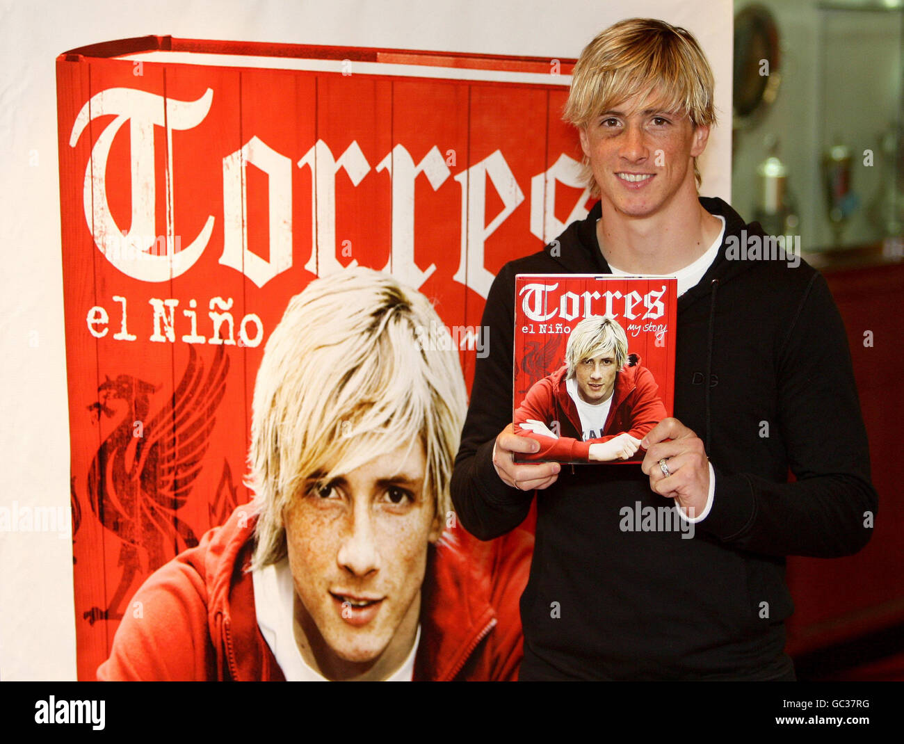 Football eyes datacoapplies hi-res stock photography and images - Alamy