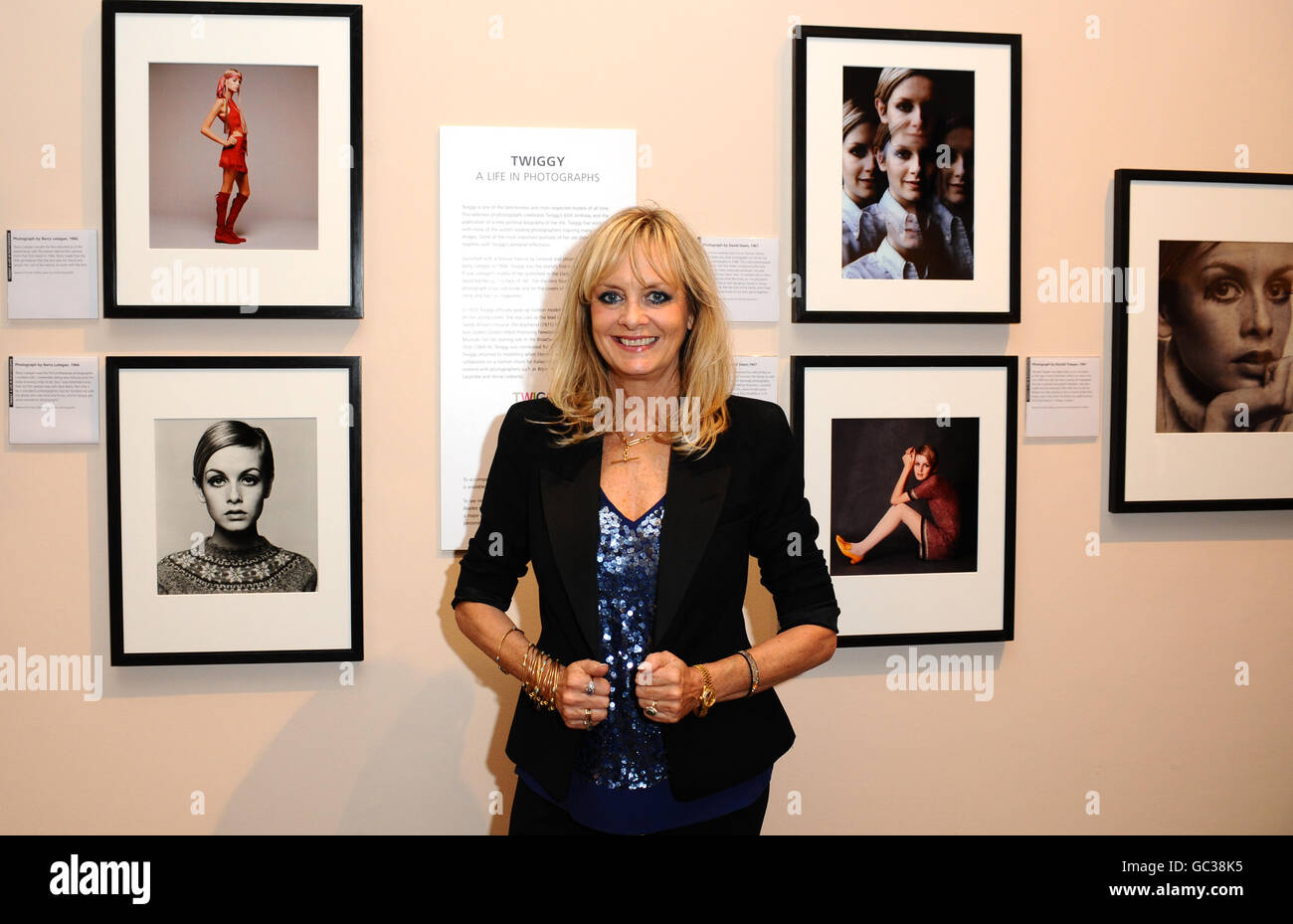 Twiggy at the launch of her new book, Twiggy A Life In Photographs ...