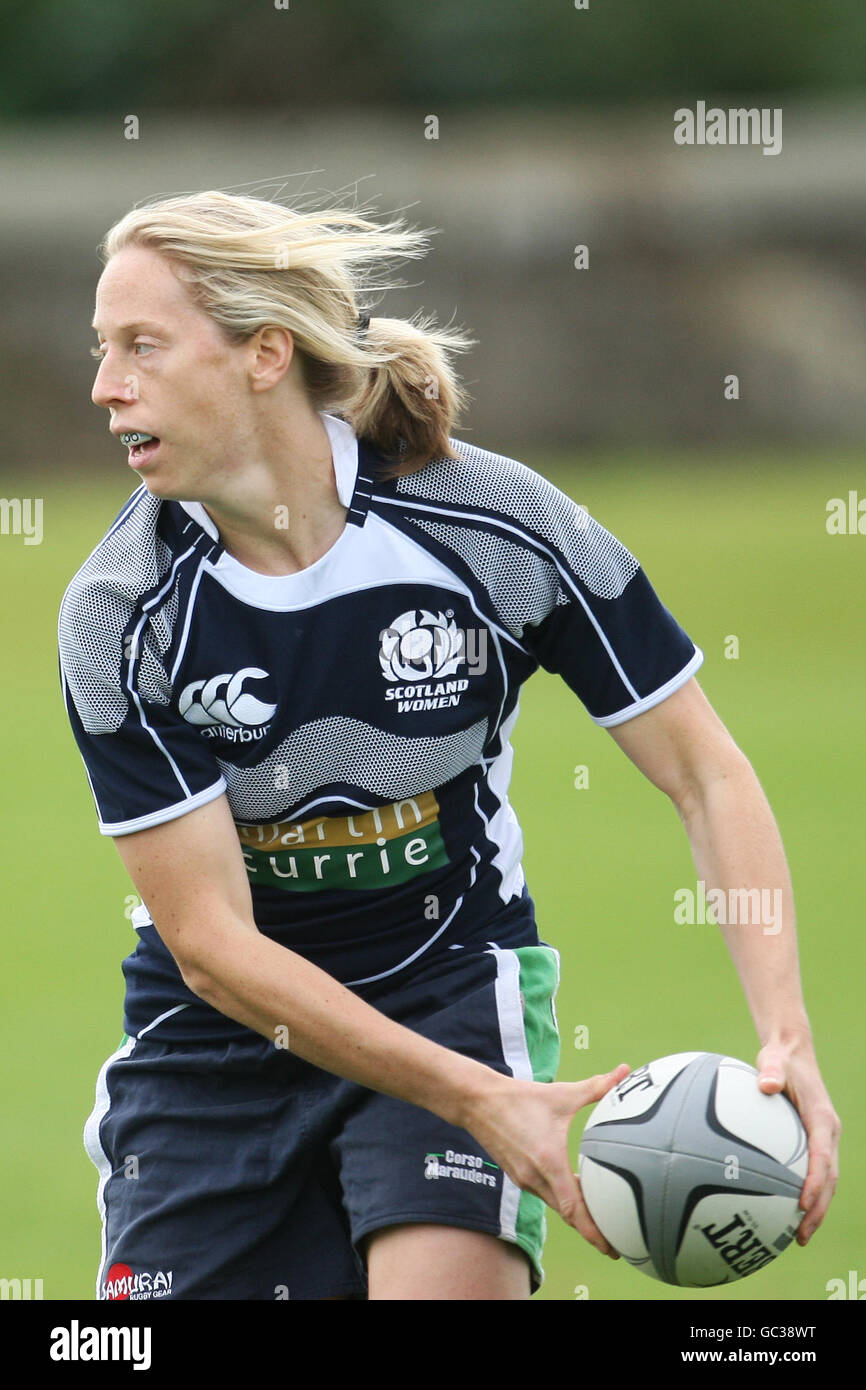 Victoria blakebrough in action from womens game lions v cougars hi-res ...