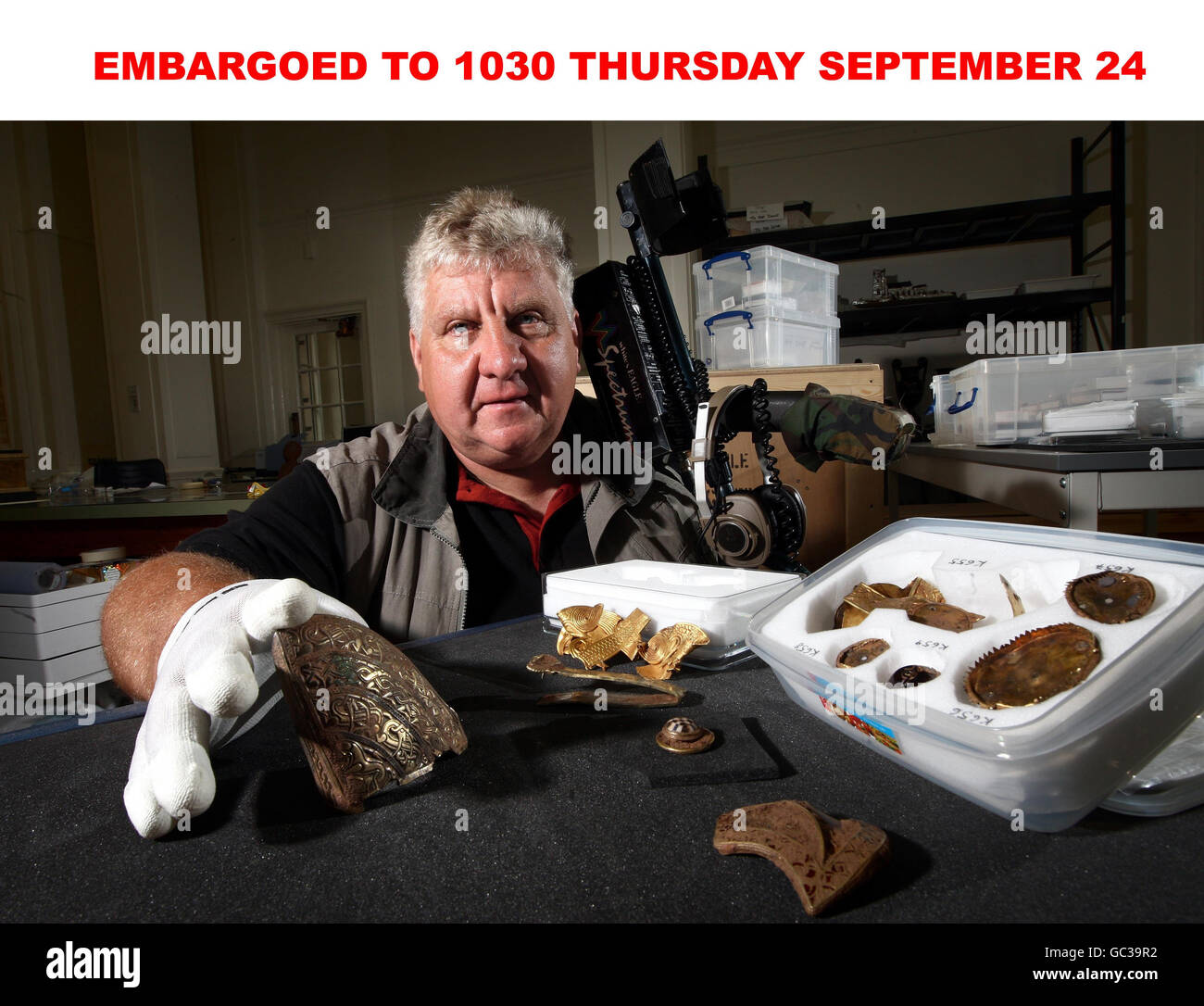 Anglo-Saxon hoard found in Staffordshire Stock Photo - Alamy