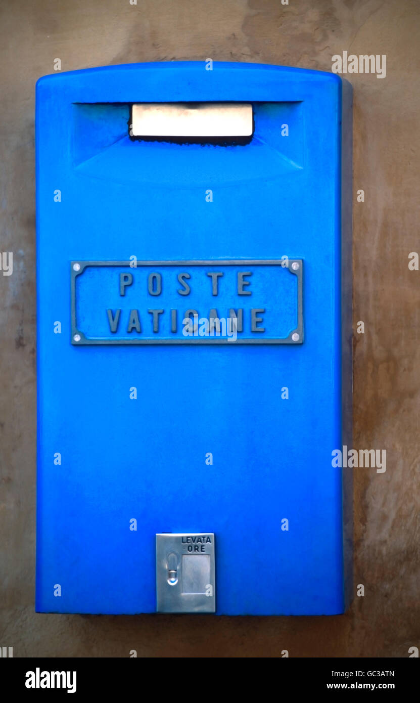 Vatican city roof hi-res stock photography and images - Alamy