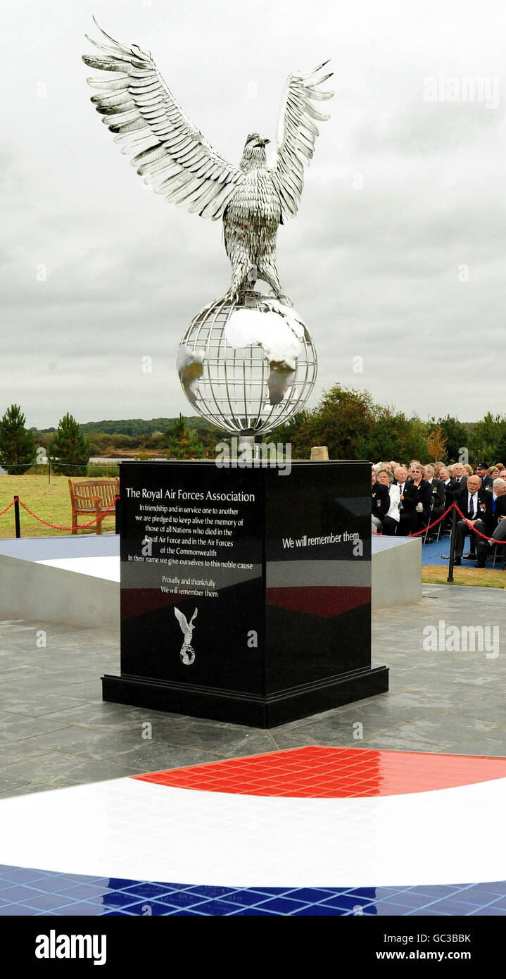 Raf association memorial garden hi-res stock photography and images - Alamy