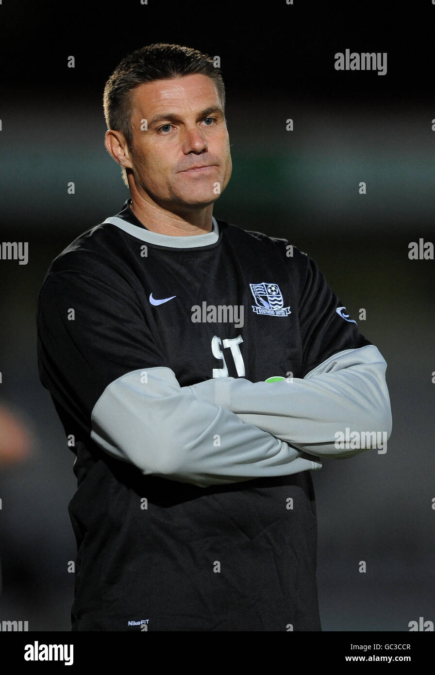 Southend united manager steve tilson hi-res stock photography and ...