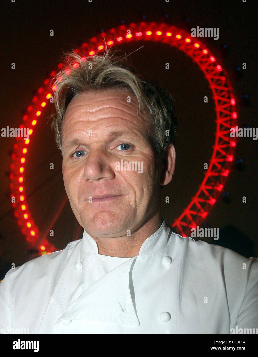 Chef Gordon Ramsay in front of the London Eye where he is cooking for ...