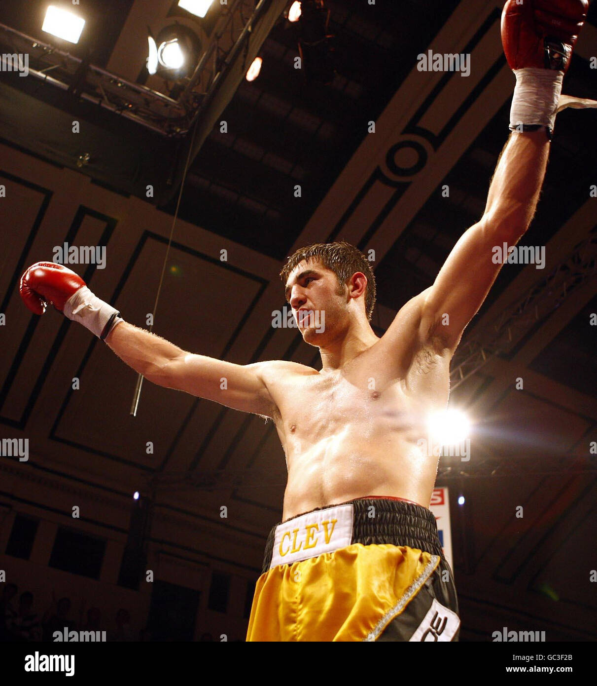 Nathan Cleverly celebrates his victory against Courtney Fry in the ...