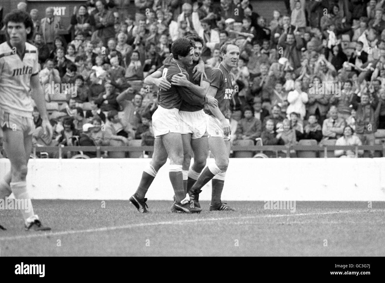 Nottingham Forest's Nigel Clough (l) celebrates another goal with team ...