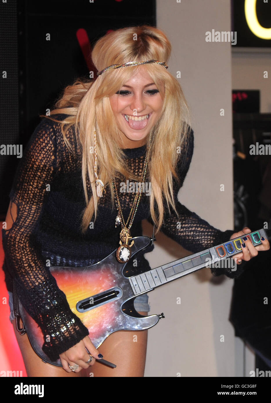 Pixie Lott launches the latest instalment of music making game, Guitar ...