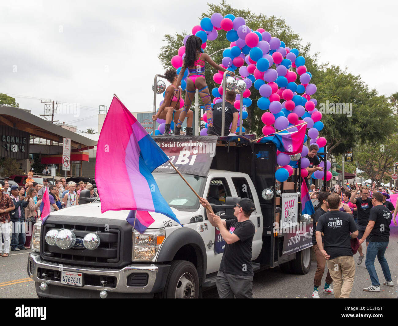 Gay television series hi-res stock photography and images - Alamy