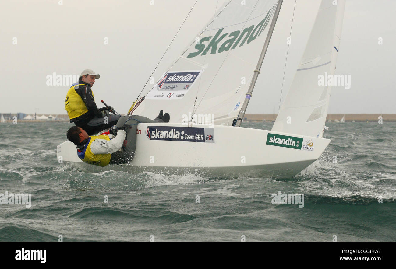 Star class Olympic gold medalists Iain Percy (top) and Andrew Simpson ...