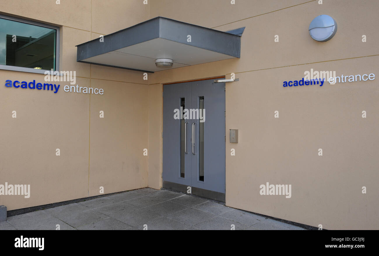 Everton training ground hi-res stock photography and images - Alamy