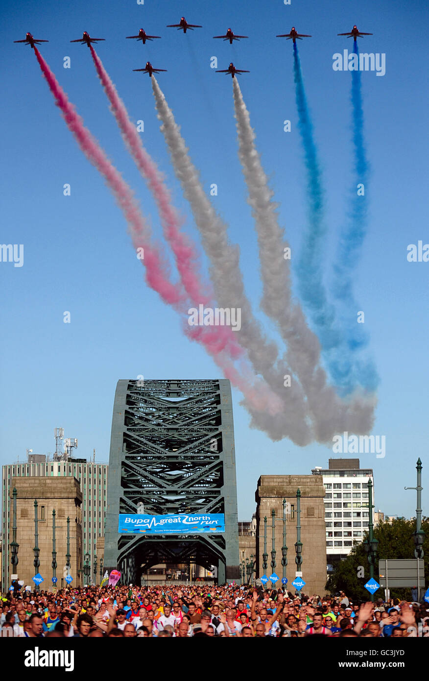 Athletics - Bupa Great North Run - Newcastle. The Red Arrows fly over ...
