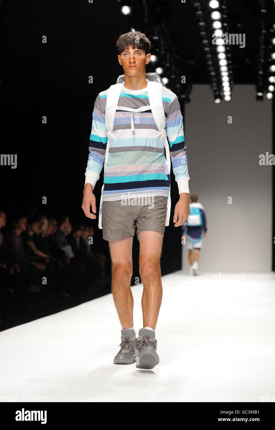 London Fashion Week - MAN Catwalk Stock Photo - Alamy