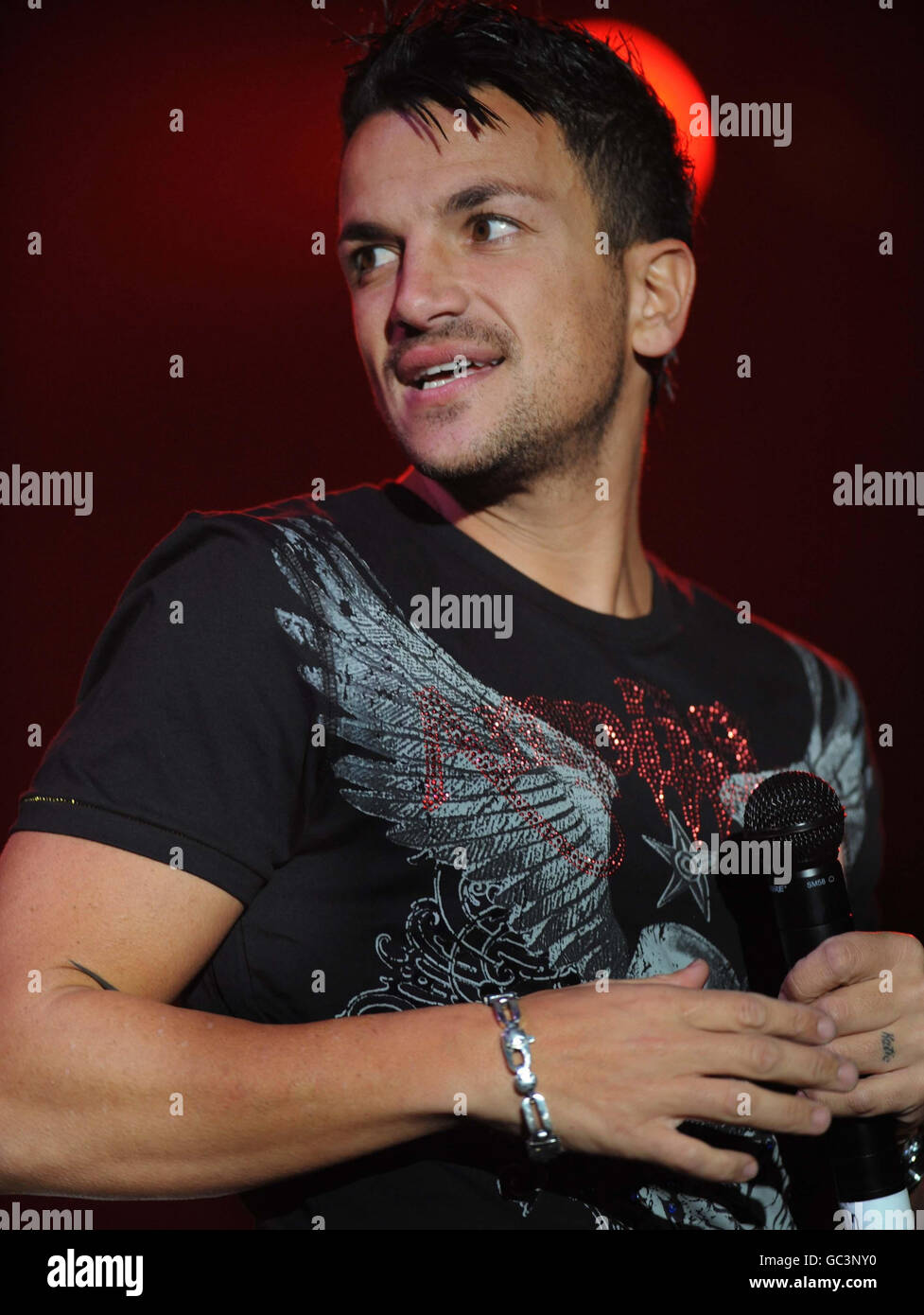 Singer Peter Andre performs on stage at the Big Gig Weekend at the Bath ...