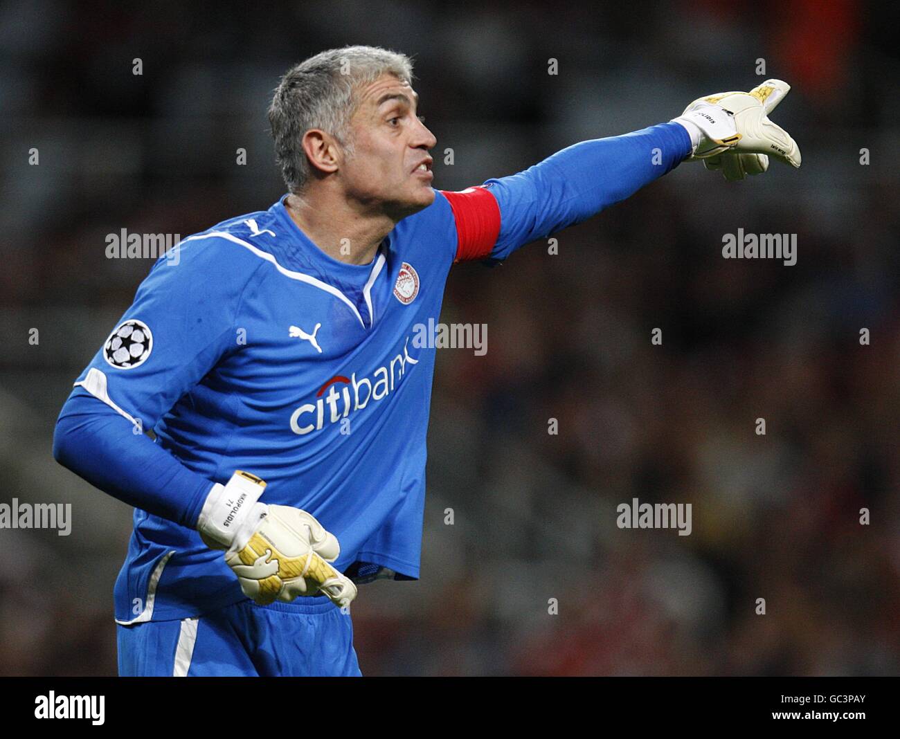 Emirates stadium antonis nikopolidis hi-res stock photography and ...
