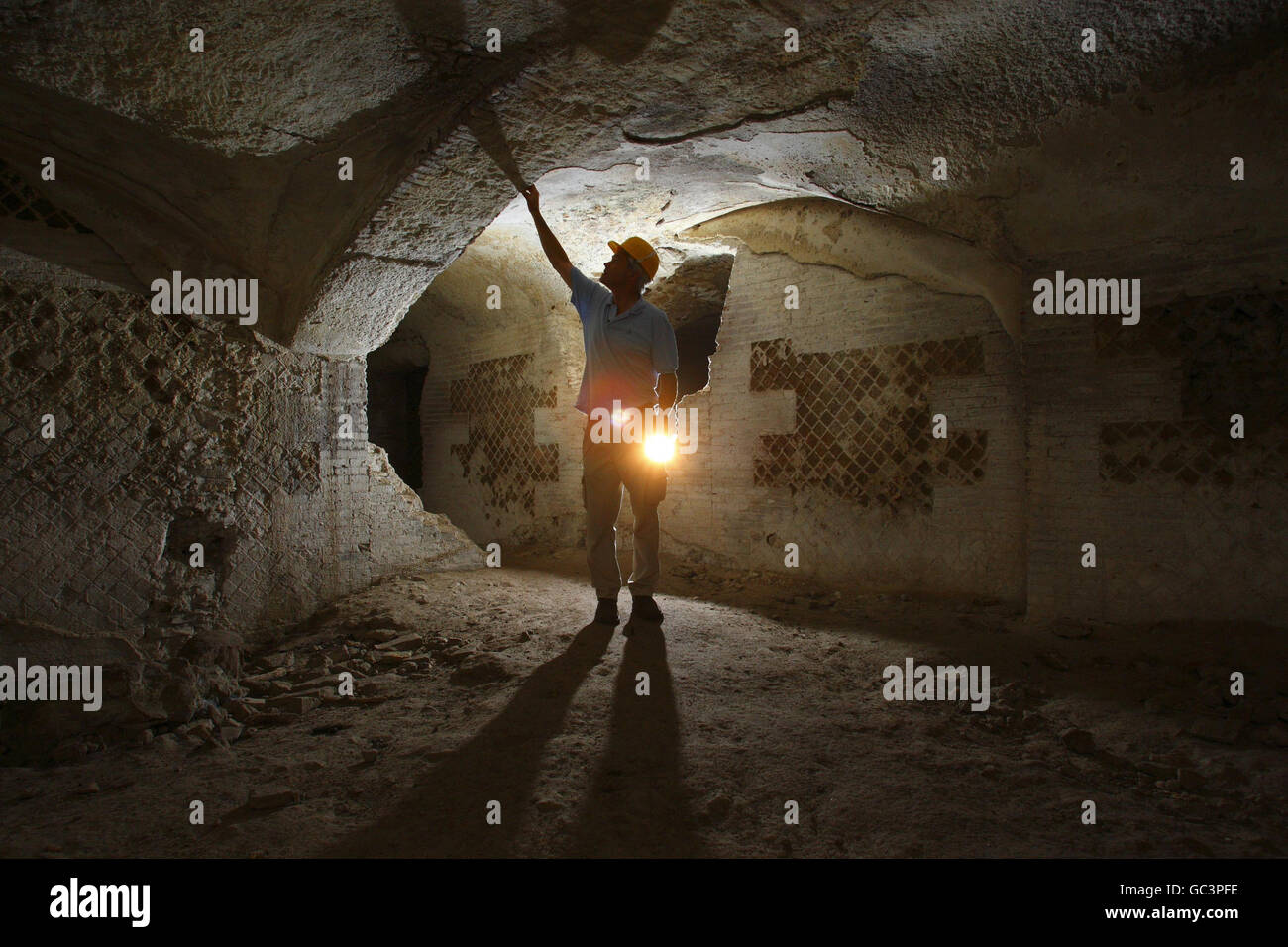 British archaeologists unearth Roman amphitheatre Stock Photo - Alamy