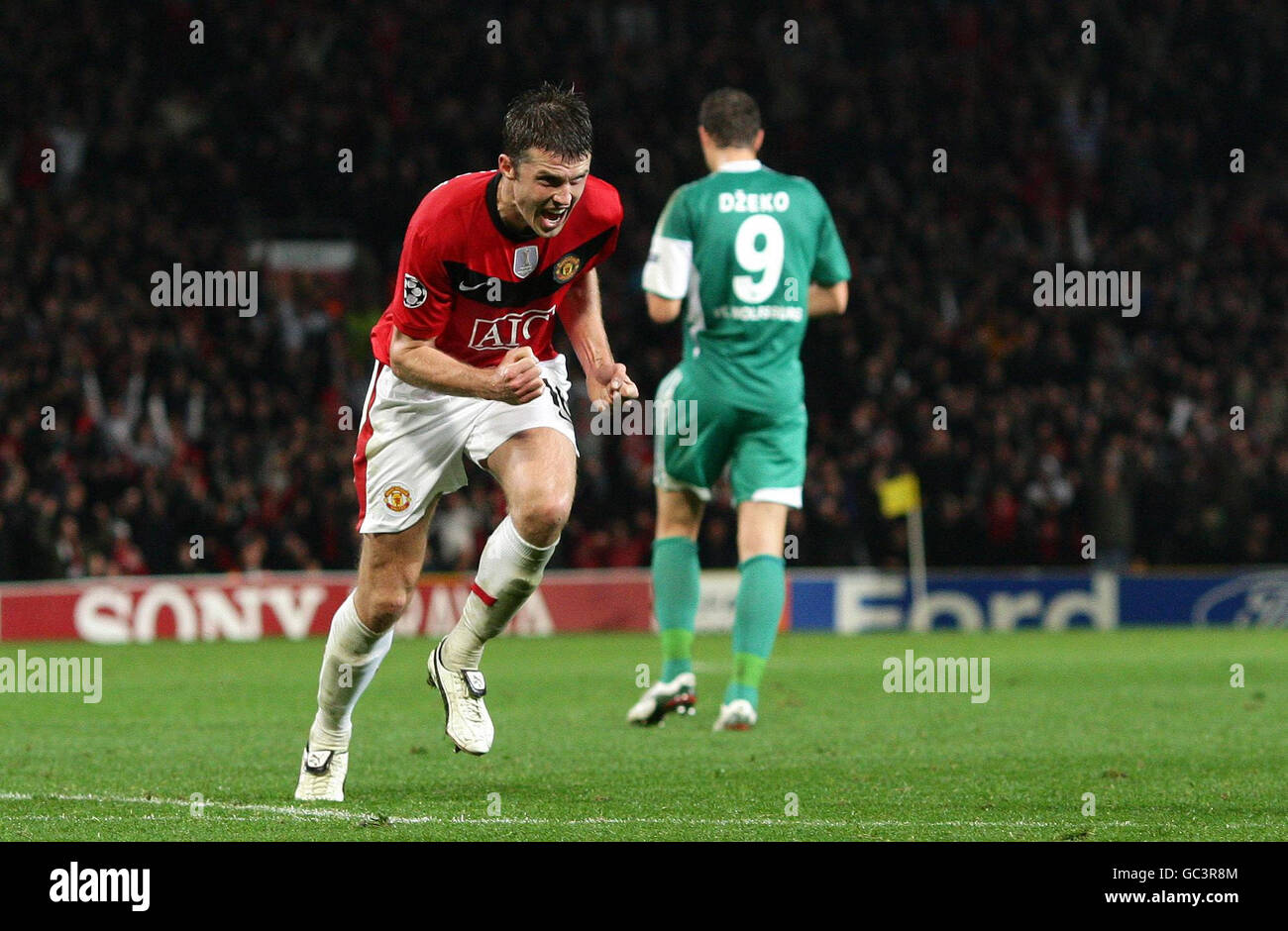 Soccer - UEFA Champions League - Group B - Manchester United v VfL ...