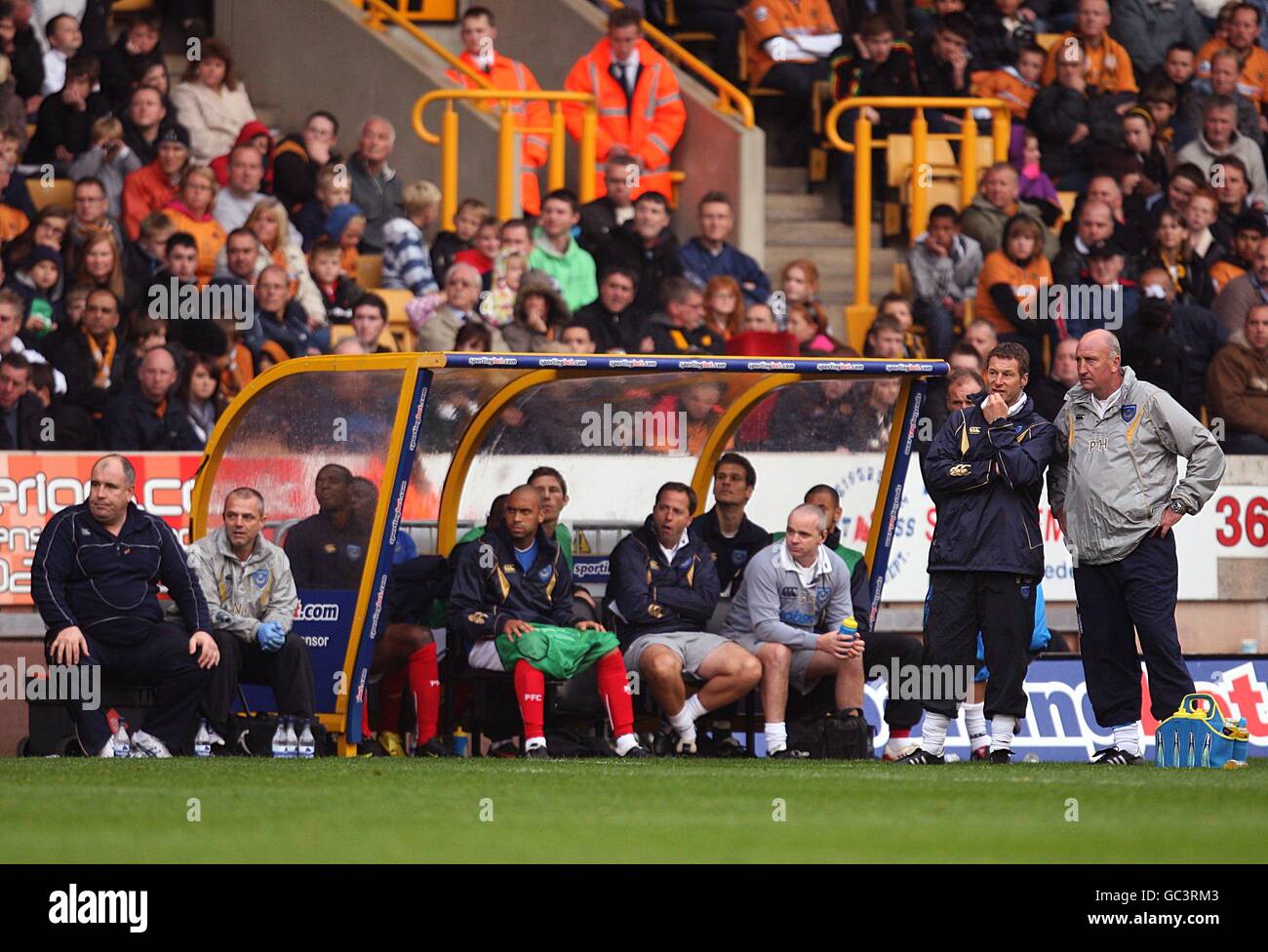 Portsmouth manager Paul Hart (far right) on the touchline Stock Photo ...
