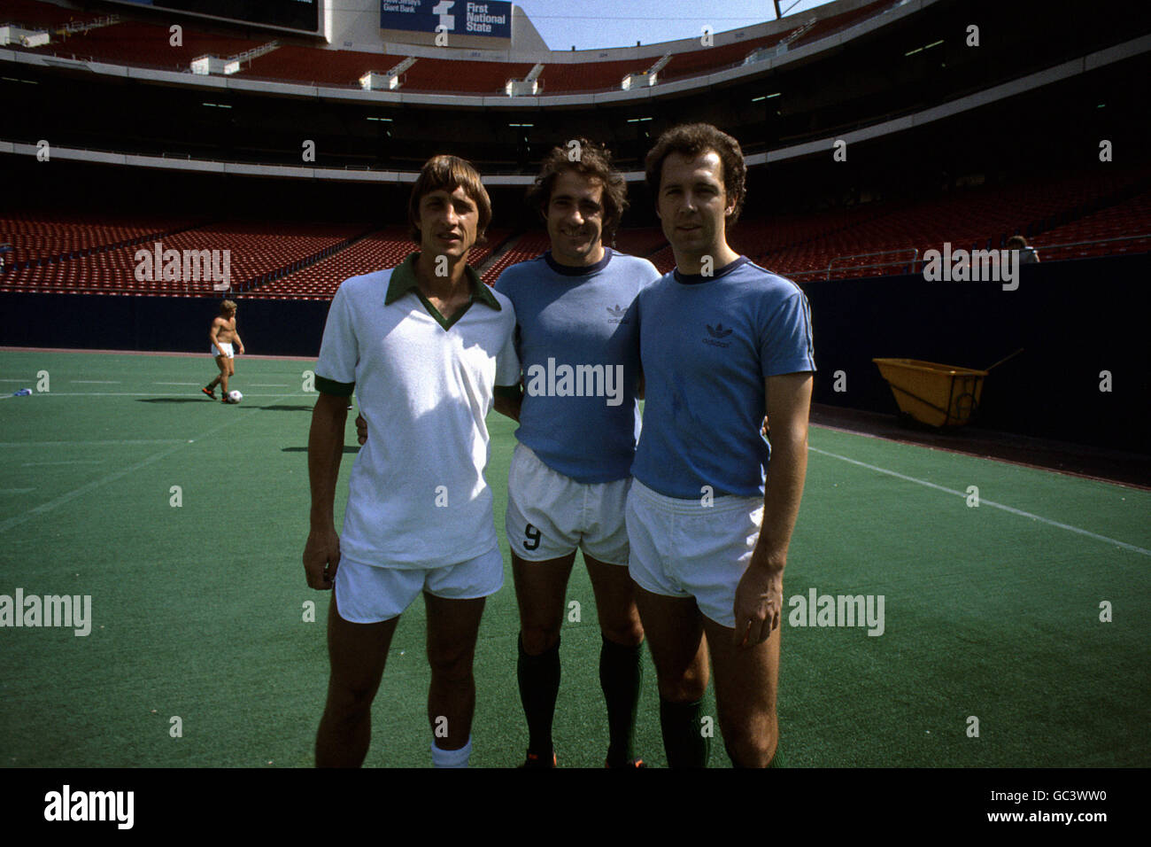 American Soccer - NASL - Soccer Bowl - New York Cosmos Training Stock ...