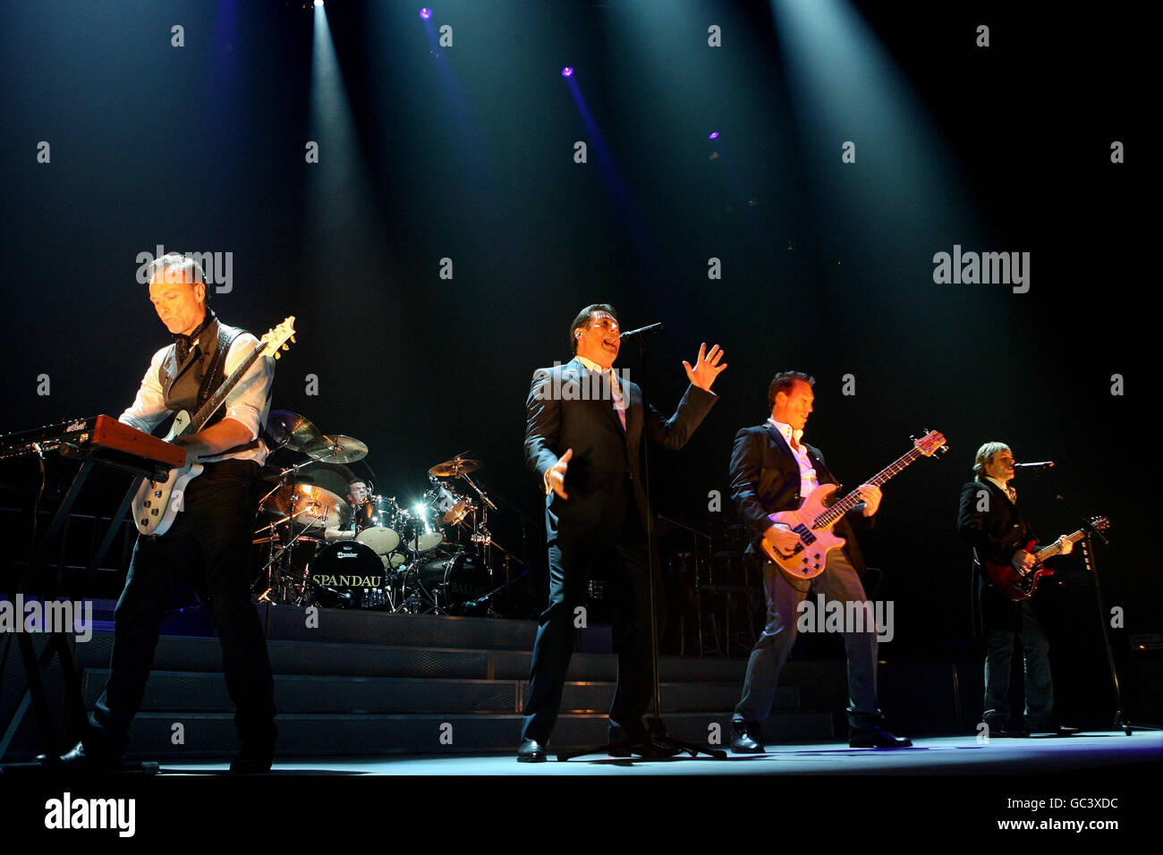 (left to right) Gary Kemp, Tony Hadley, Martin Kemp and Steve Norman of ...