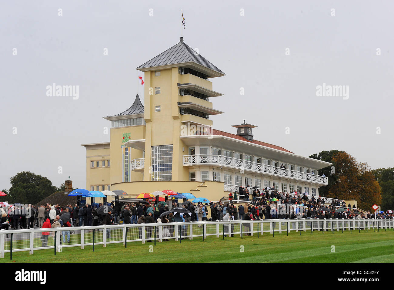 A view of the stand at towcester racecourse hi-res stock photography ...