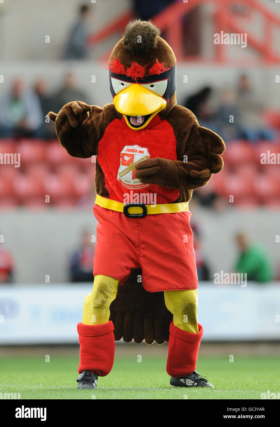 Millwall mascot hi-res stock photography and images - Alamy