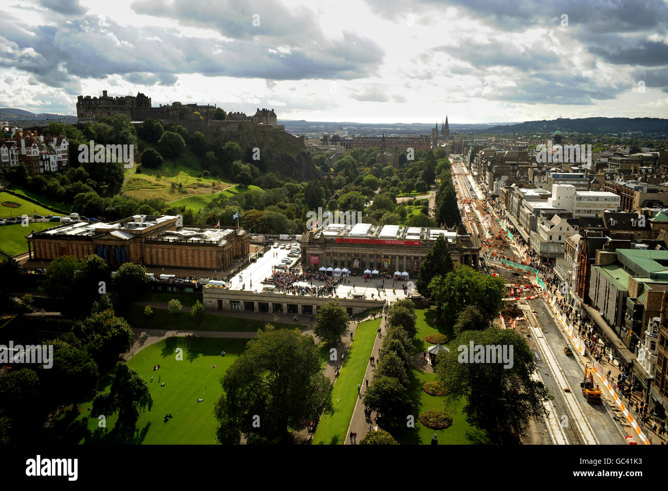 Edinburgh's tram project Stock Photo - Alamy