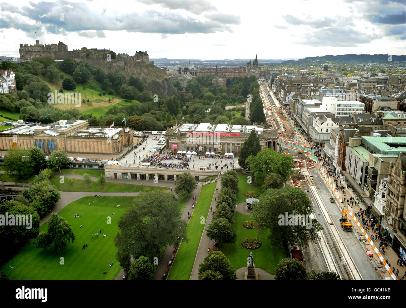 Edinburgh's tram project. A general view of work on Edinburgh's tram ...