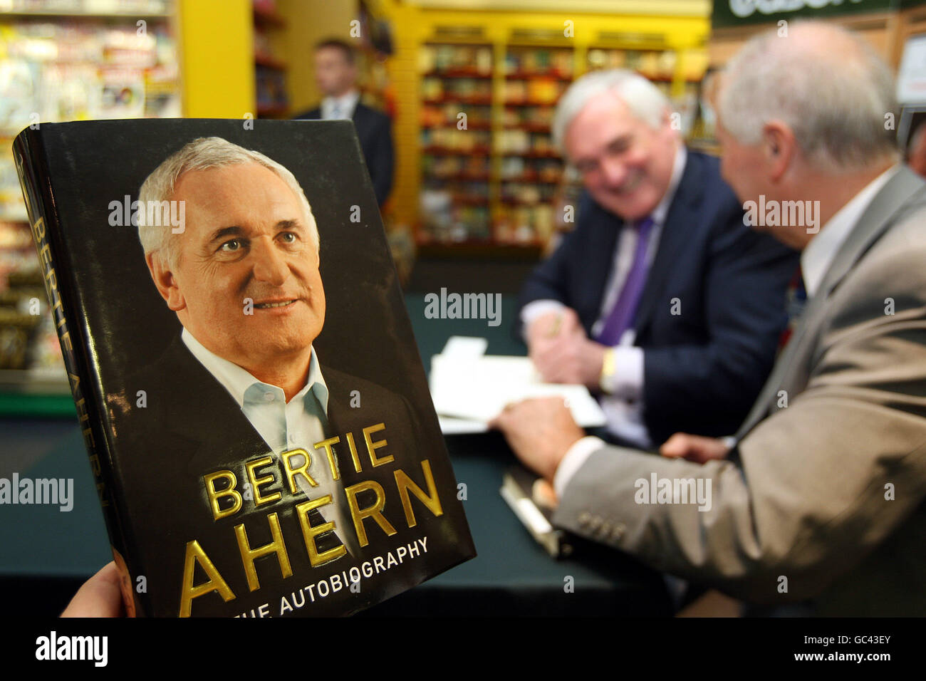 Bertie Ahern autobiography Stock Photo - Alamy