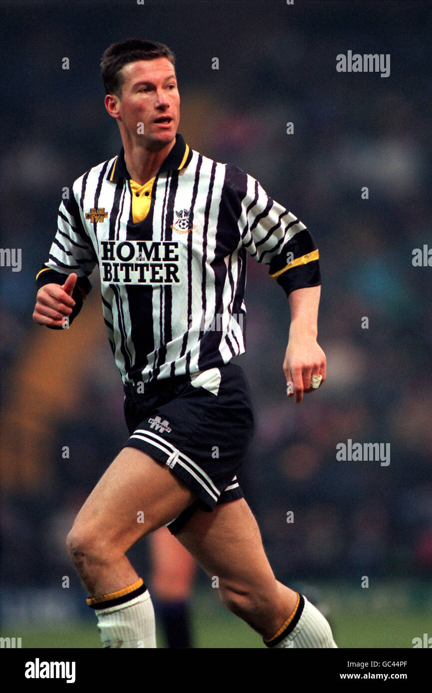 ENGLISH SOCCER. GARY LUND, NOTTS COUNTY Stock Photo - Alamy