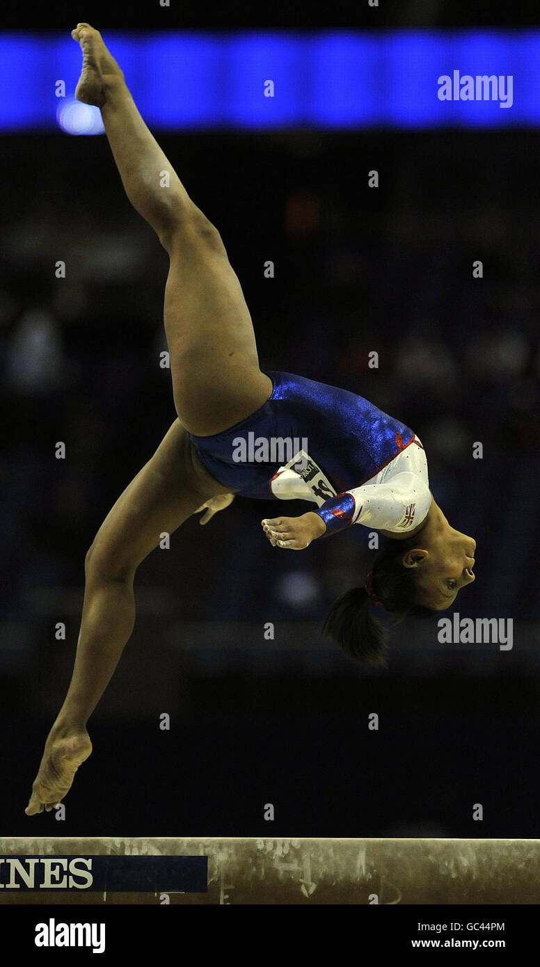 Female gymnast on beam in hi-res stock photography and images - Alamy